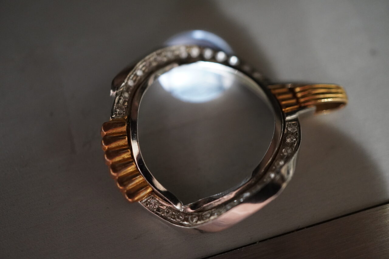 K18×Pt900の刻印入りペンダントトップ 素材判定＋ダイヤ確認も実施 - 660円でできる金・銀・プラチナの非破壊X線分析｜全国対応・翌営業日発送